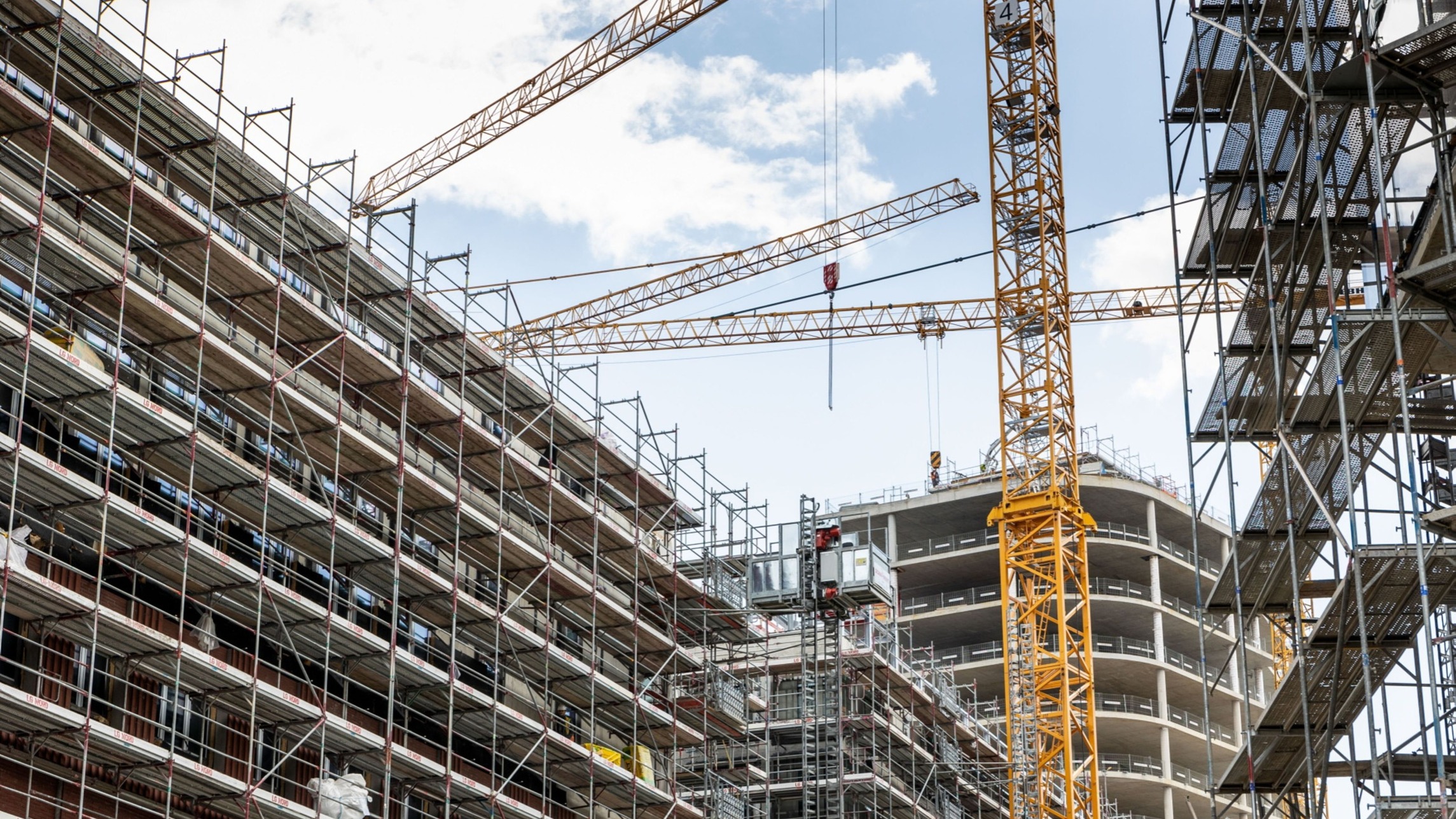 Henry Foy - Journalist Profile - Intelligent Relations