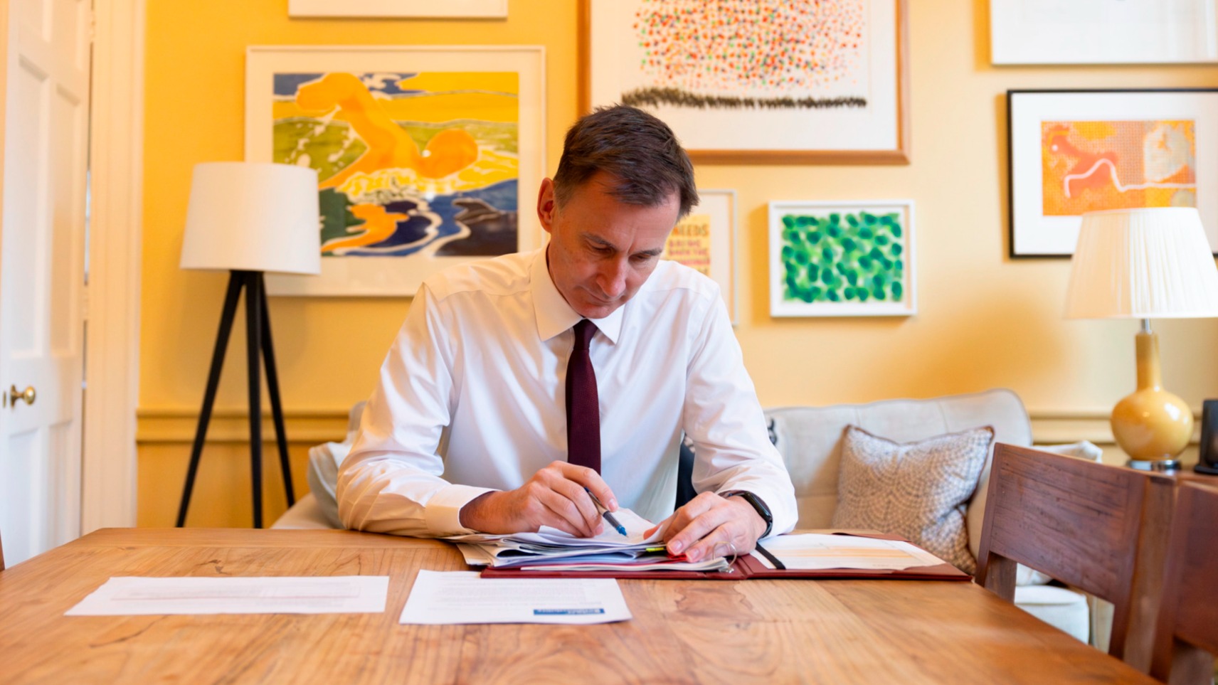 Delphine Strauss - Journalist Profile - Intelligent Relations