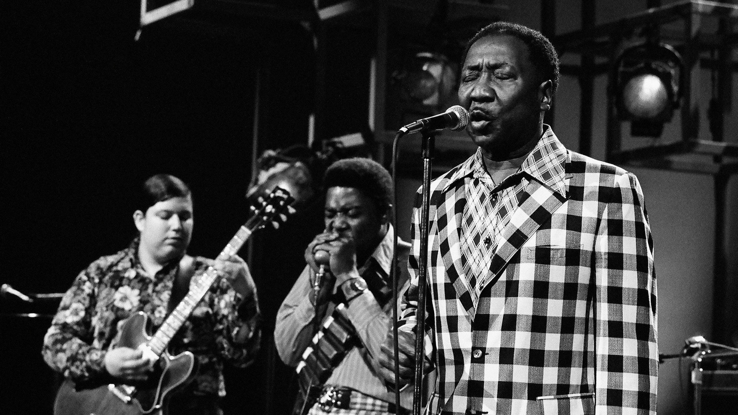 Mannish Boy How Muddy Waters Created An American Classic
