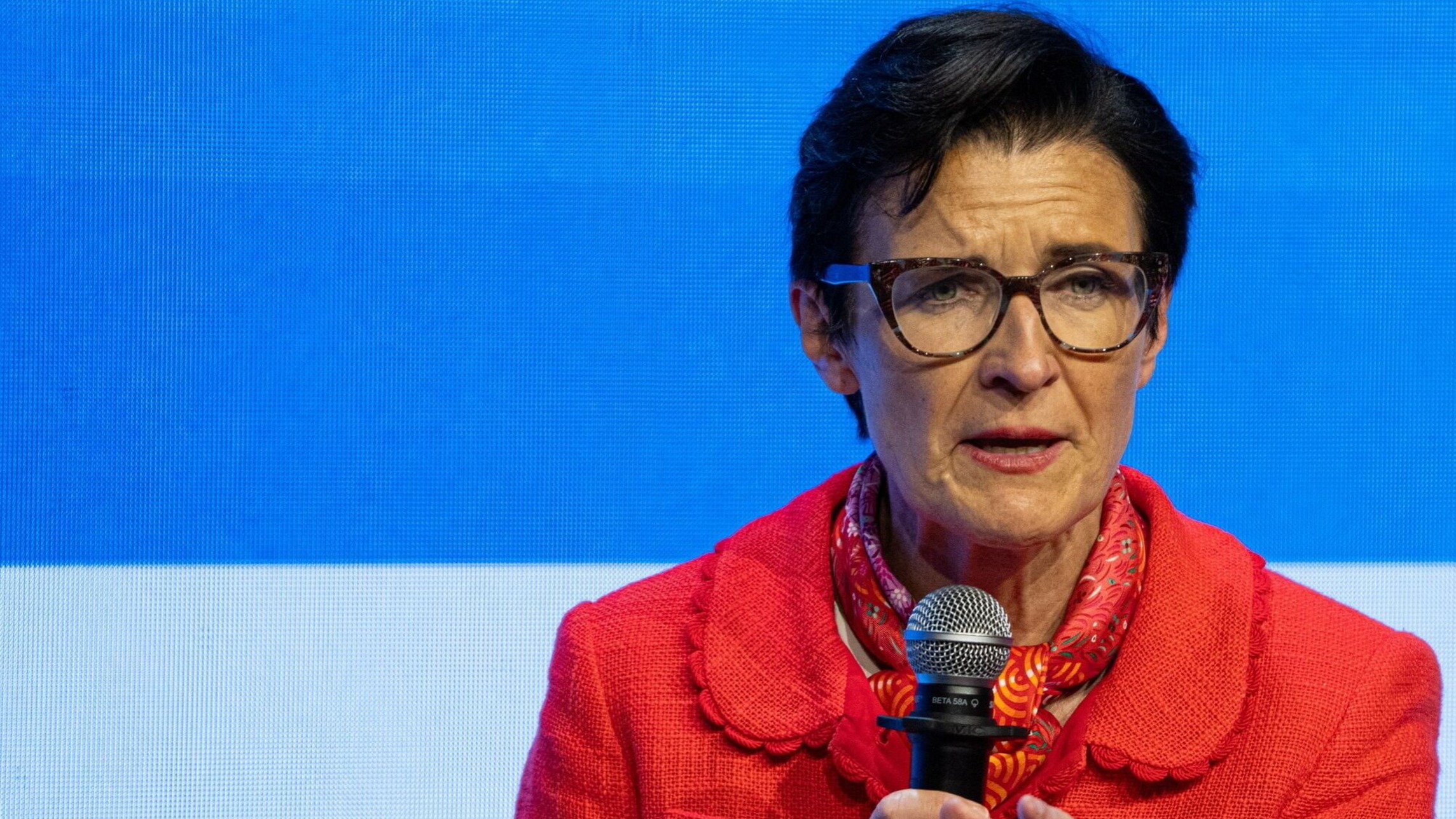 Brooke Masters - Journalist Profile - Intelligent Relations