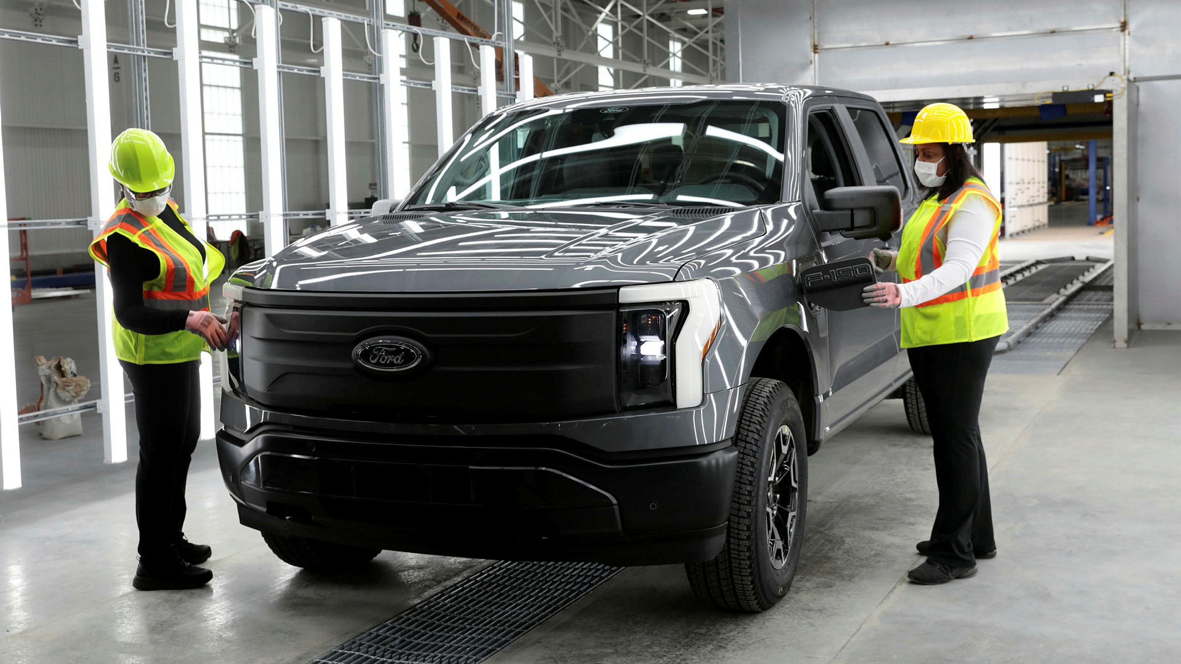 Ford plans $11bn electric pick-up truck investment with battery maker ...